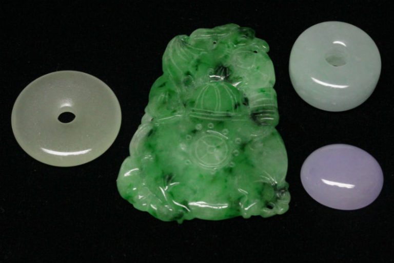 Type B Jadeite - Diamond, Jade & Gems